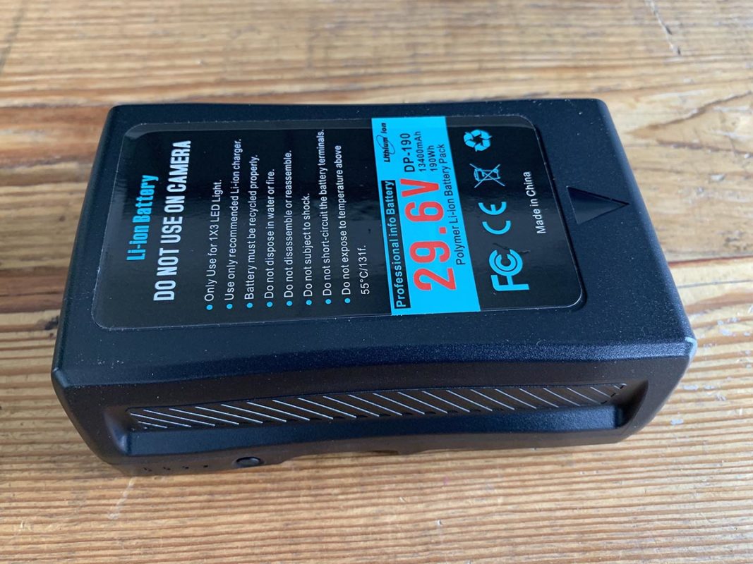 30V V-Mount Battery - DP Lumi